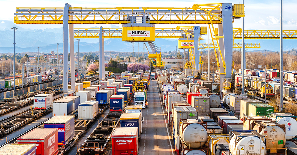 El transporte combinado sigue al alza | Transporte XXI