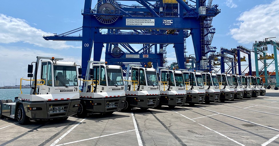 APM Terminals Valencia optimiza su capacidad | Transporte XXI