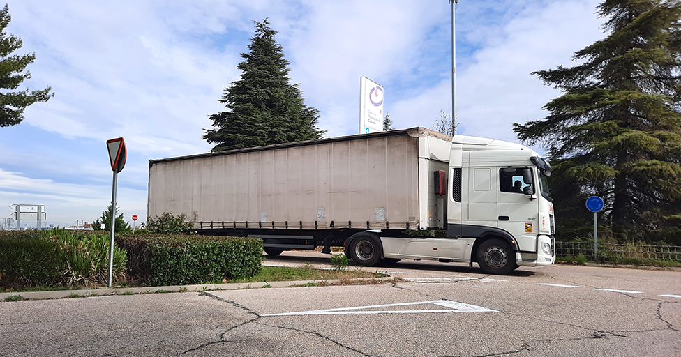 La DGT detalla las 44 toneladas | Transporte XXI